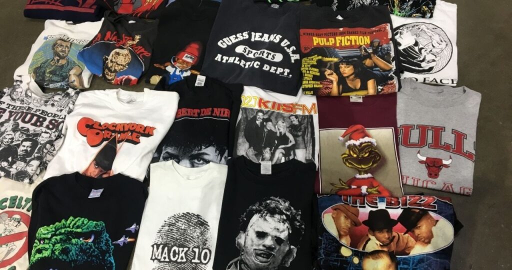 Retro Fashion Gen Z Loves | Retro Shirtz | Vintage Sweatshirts & T-Shirts